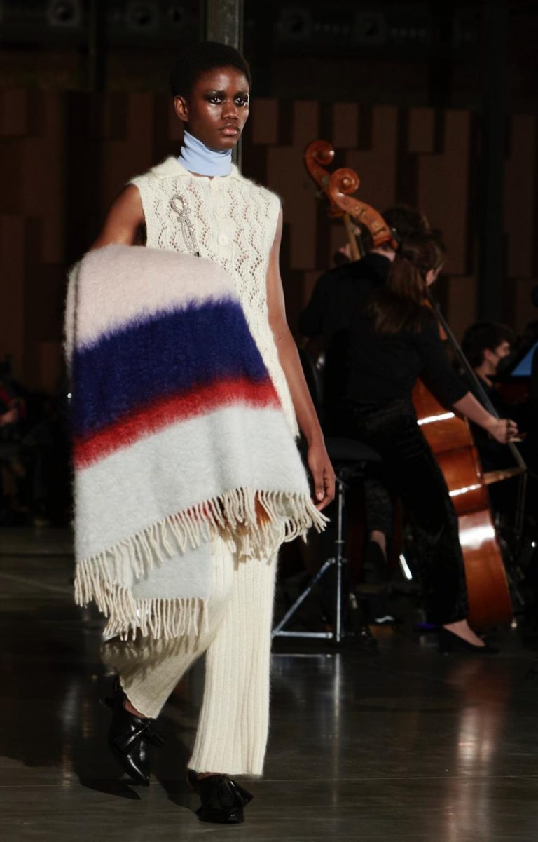 PROJECT- MOISES NIETO – PAOLOPAOLO